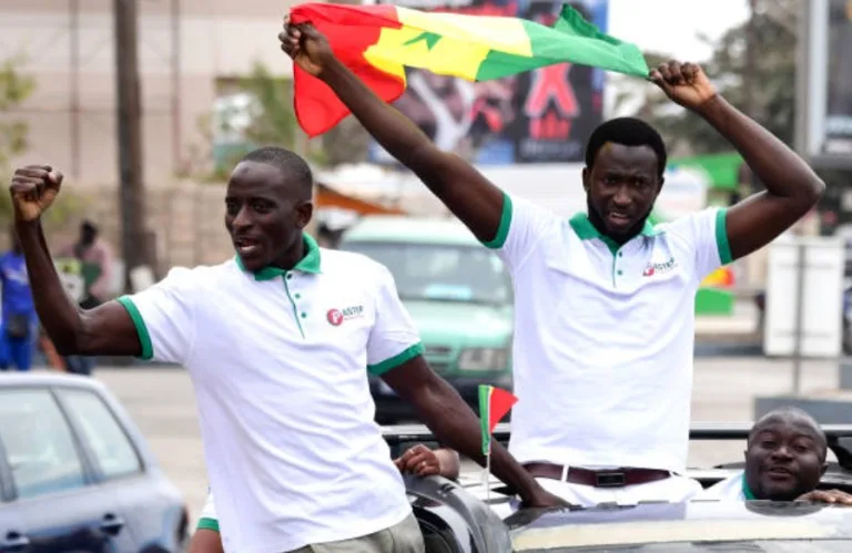 Législatives au Sénégal : le PASTEF obtient une majorité historique ...